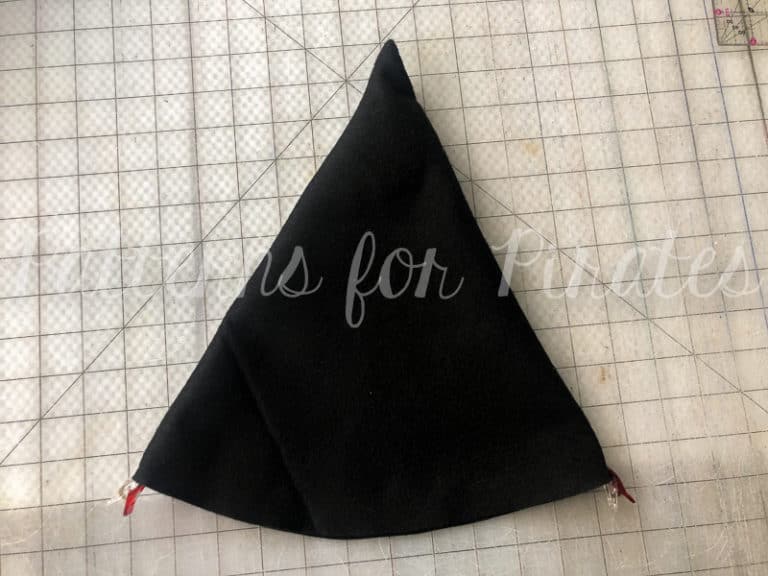 Witch Hat :: Free Sewing Pattern + Tutorial! - Patterns for Pirates