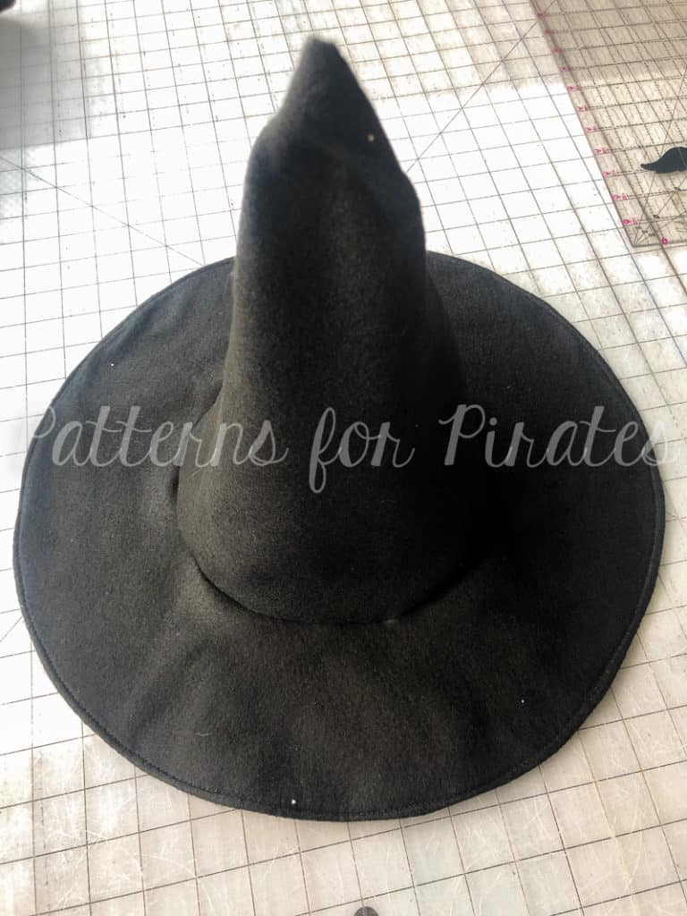 Witch Hat :: Free Sewing Pattern + Tutorial! - Patterns for Pirates