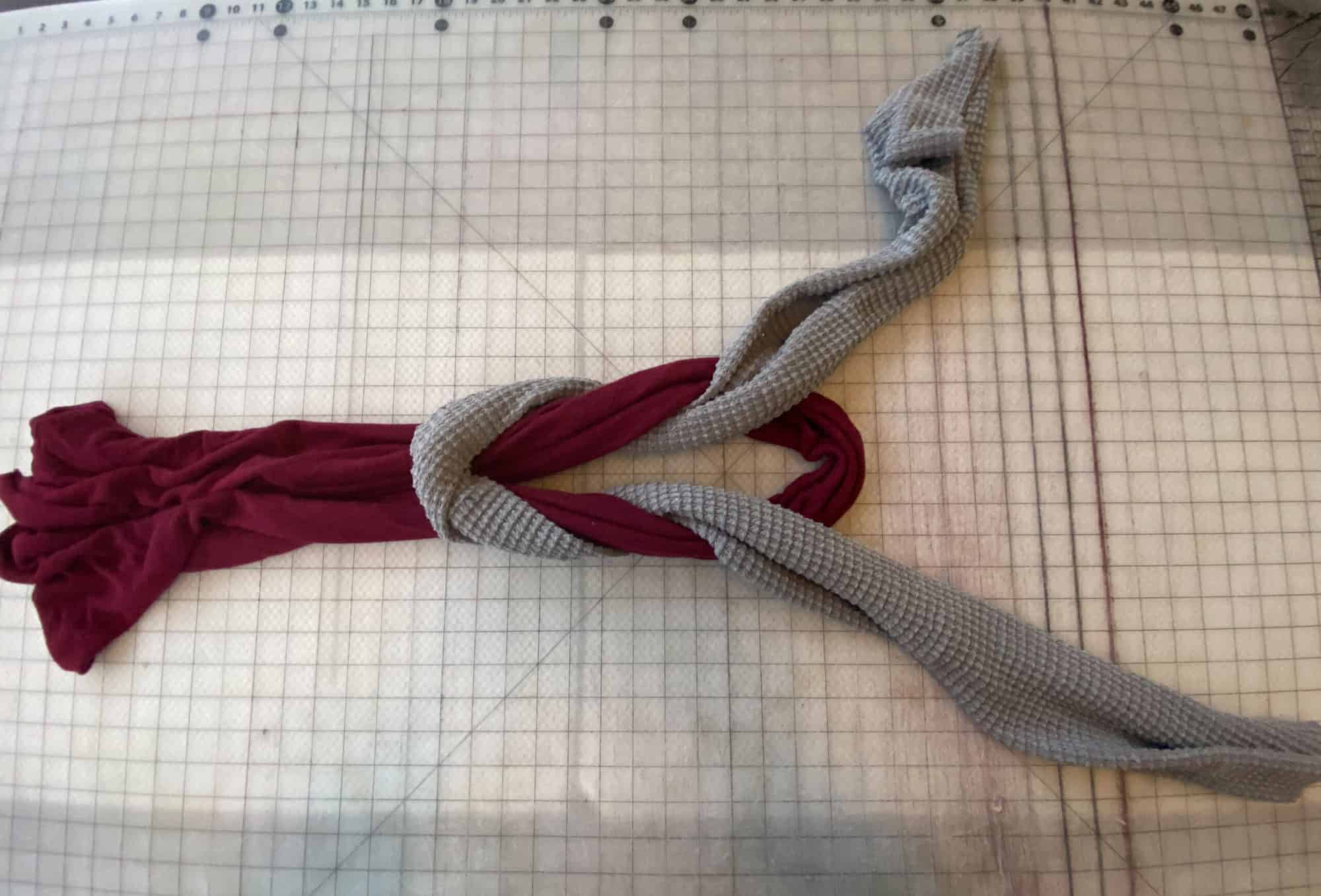 2020 Holiday Freebies :: Braided Infinity Scarf Tutorial - Patterns for ...