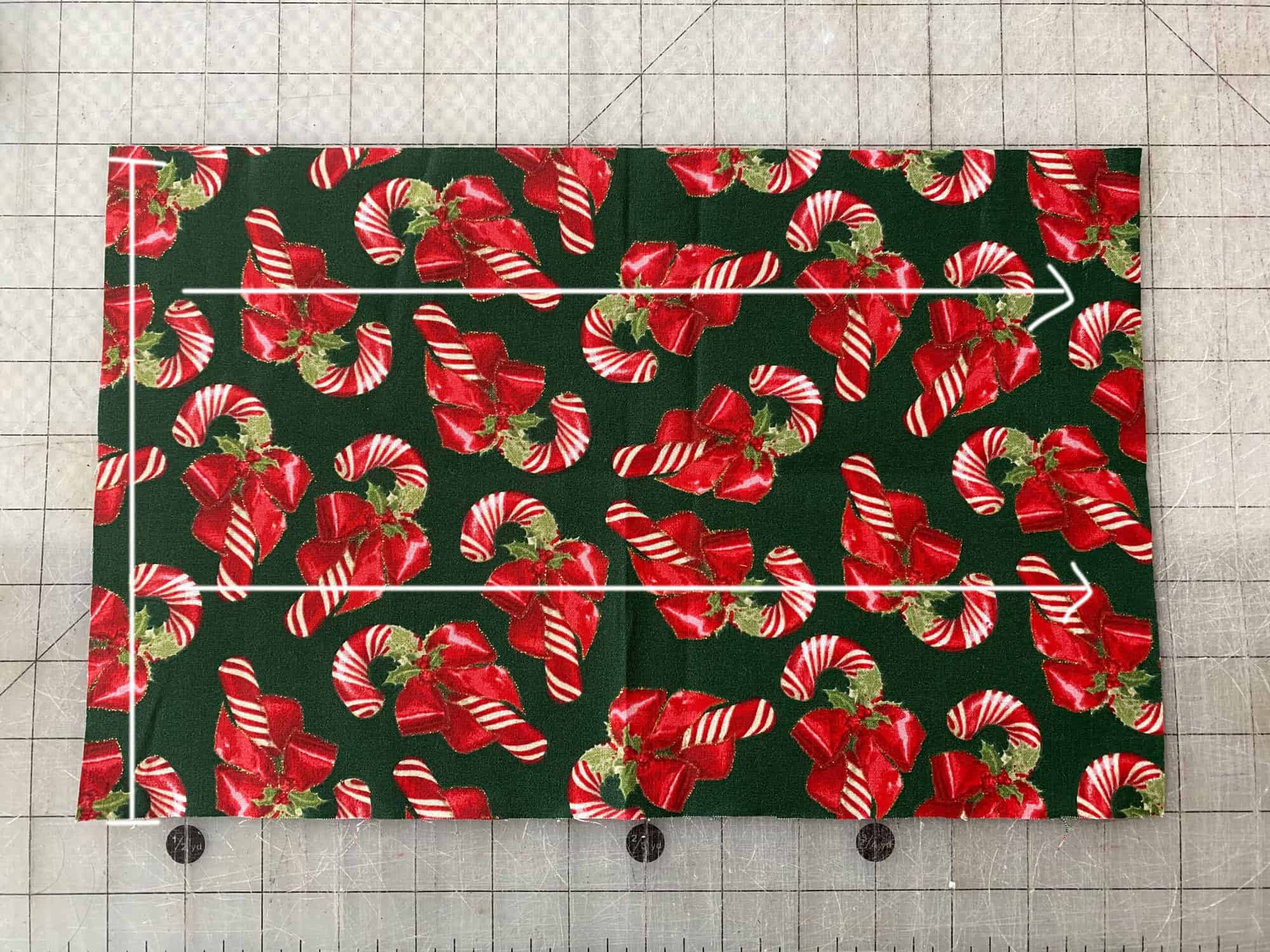 2020 Holiday Freebies :: Paw-Fect Stocking Tutorial - Patterns for Pirates