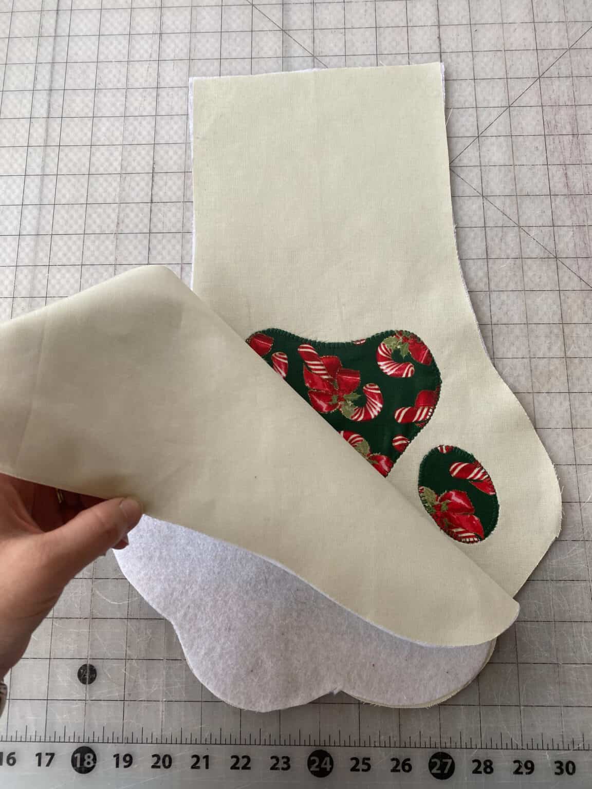 2020 Holiday Freebies :: Paw-Fect Stocking Tutorial - Patterns for Pirates