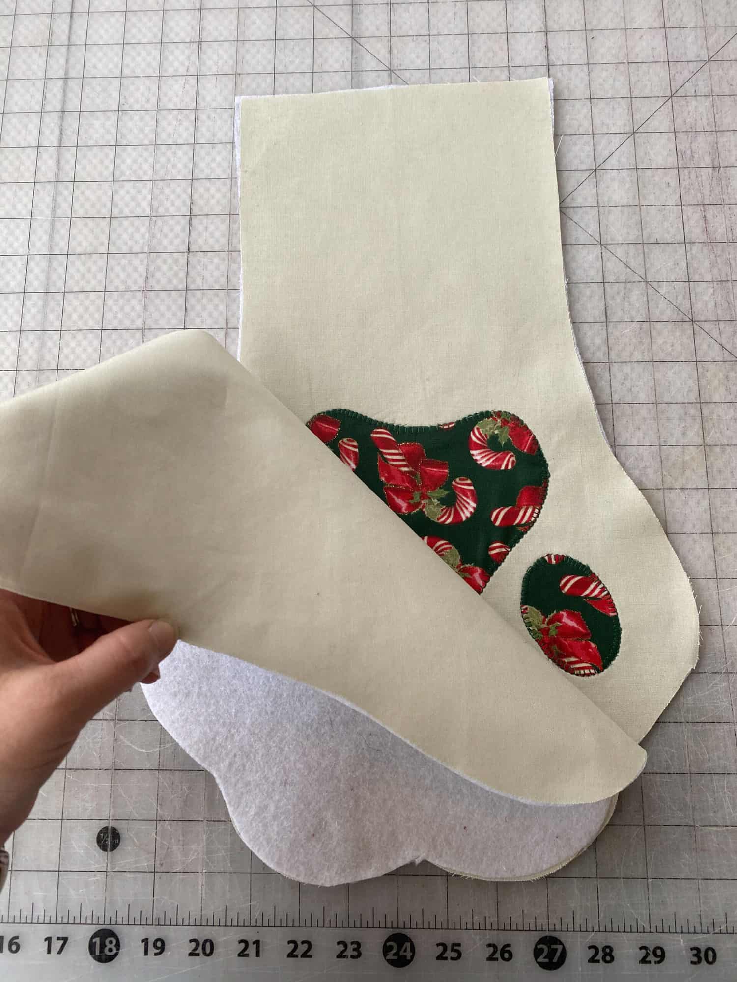 2020 Holiday Freebies :: Paw-Fect Stocking Tutorial - Patterns for Pirates