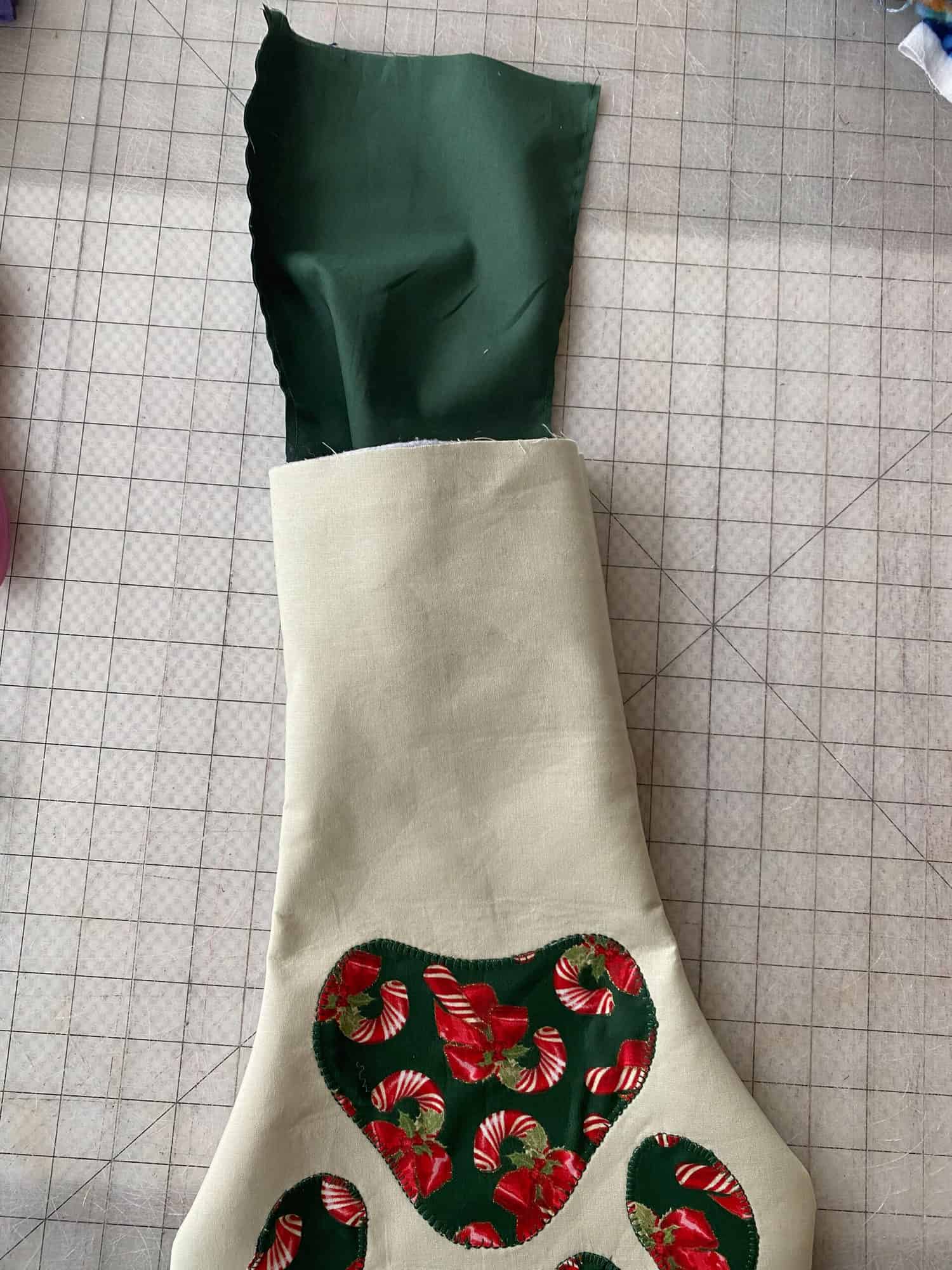 2020 Holiday Freebies :: Paw-Fect Stocking Tutorial - Patterns for Pirates