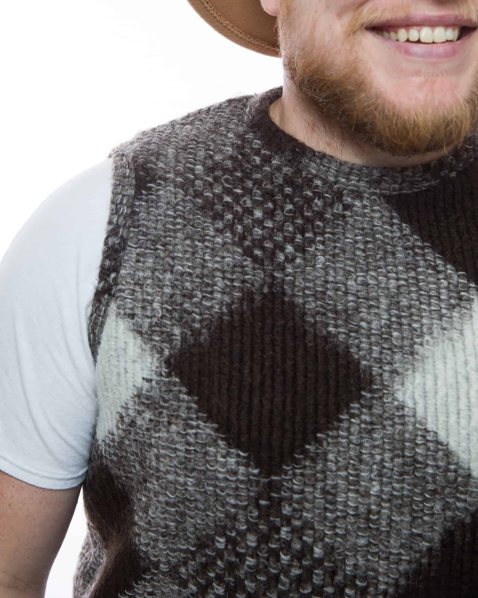 Fall Into Fashion - November 26 :: Men's Muscle Tank - Patterns for Pirates